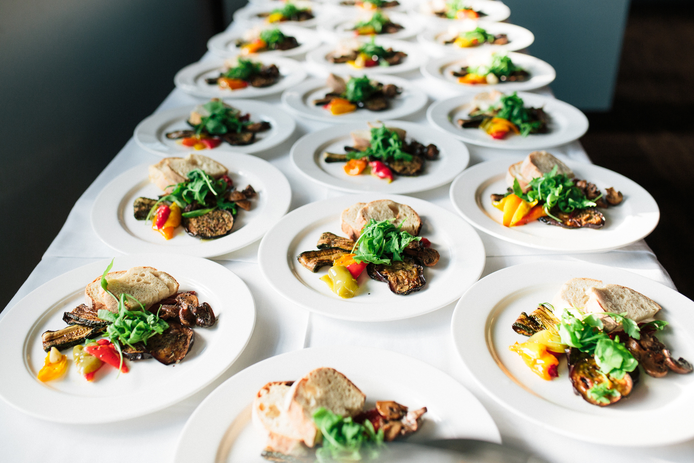 This vegan wedding caterer spilled her secrets for a successful wedding ...